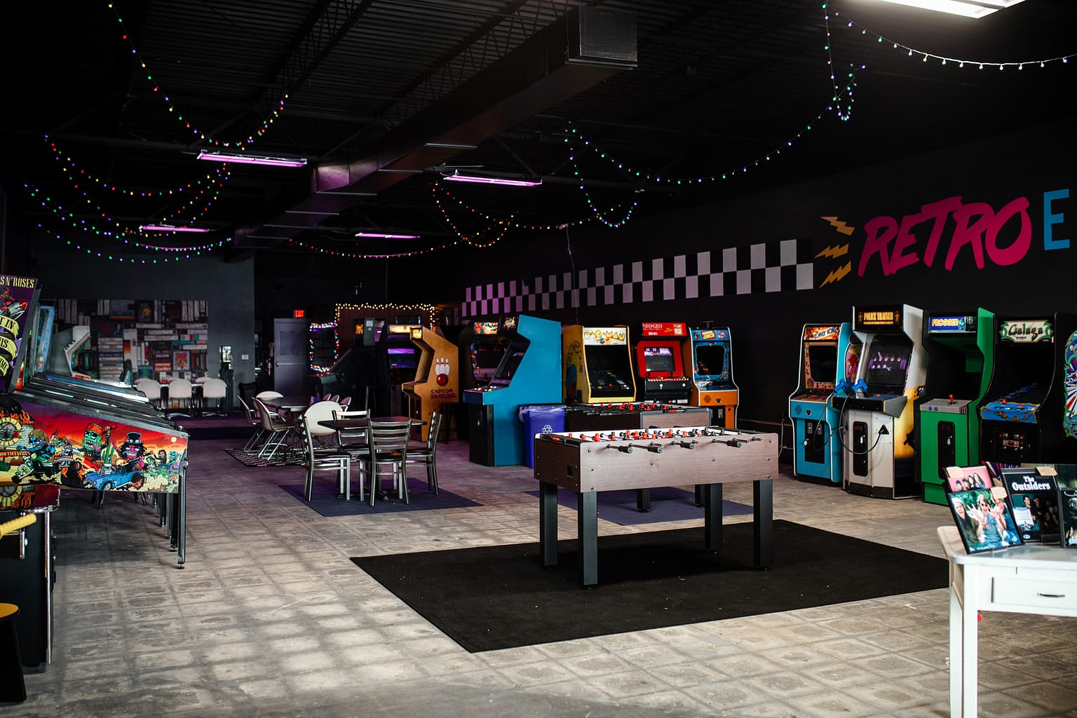 Retro Electric Arcade Open for Business - Lowell's First Look