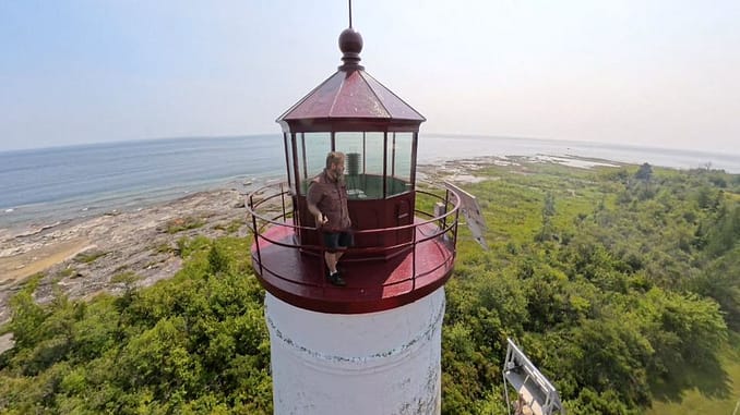 The Restless Viking: Thunder Bay Island Lighthouse - Lowell's First Look