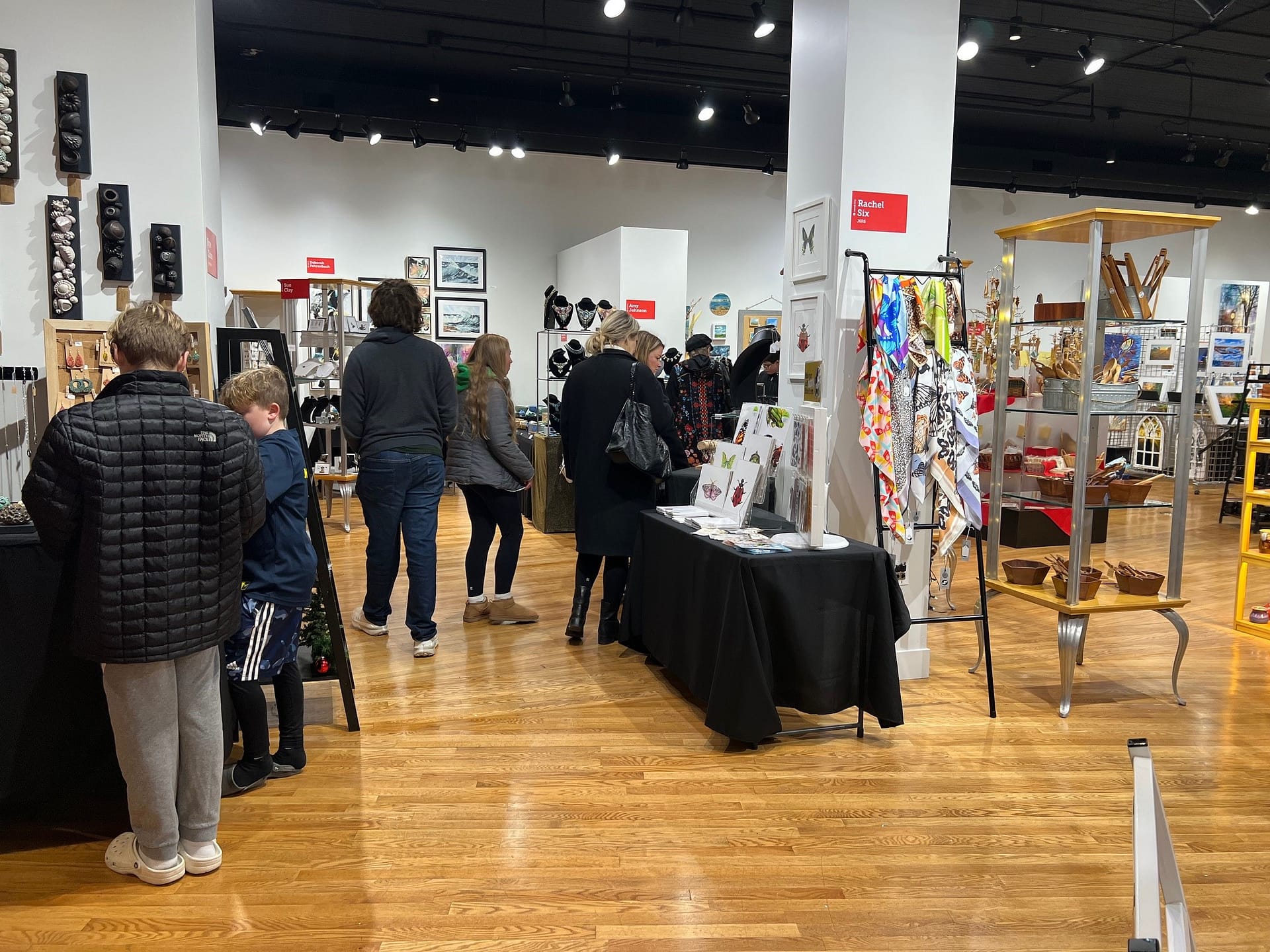 Discover Unique Holiday Treasures at the Lowell Arts Artist Market ...